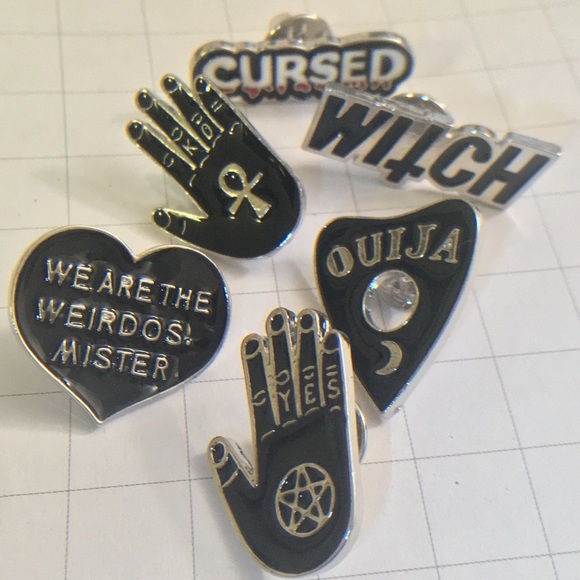 Hot Topic | Jewelry | Cursed Ouija Halloween Enamel Metal Pin Set Nib ...